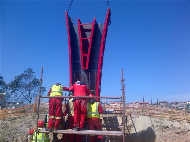 Improvements to Pacaltsdorp interchange and new pedestrian bridge, N2 ...